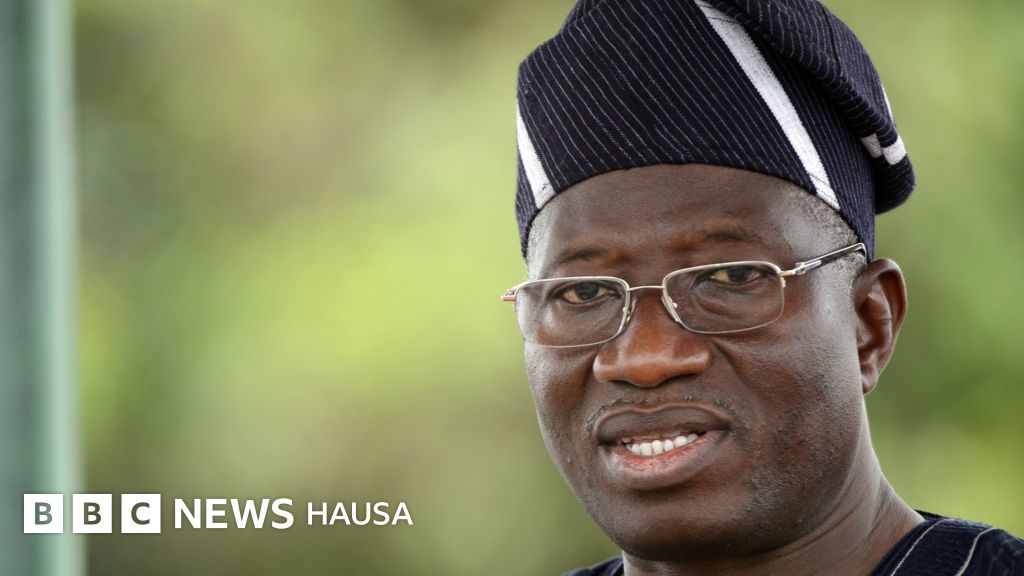 'Birtaniya ta yi min ƙaryar ƙin ceto 'yan matan Chibok' - BBC News Hausa