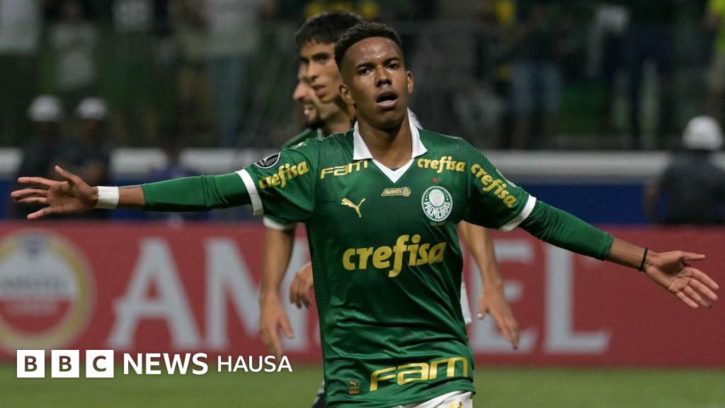 Chelsea ta dauki Estevao Willian daga Palmeiras - BBC News Hausa