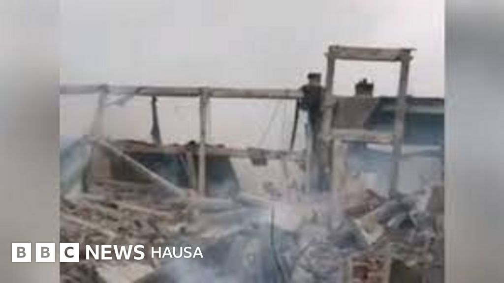 Ukraine ta yi iƙirarin kashe sojojin Rasha 400 - BBC News Hausa