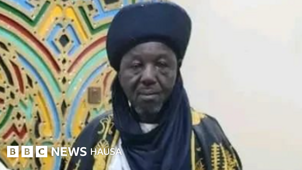 'Yan bindiga sun kashe Sarkin Gobir Isa Bawa bayan garkuwa da shi - BBC ...