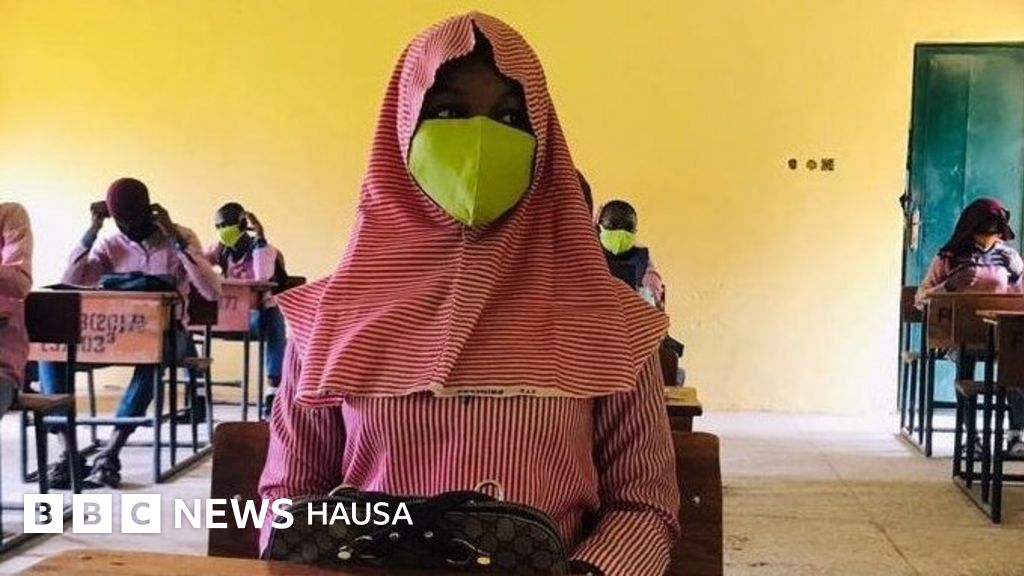 Hotunan yadda aka koma makarantu a Najeriya - BBC News Hausa