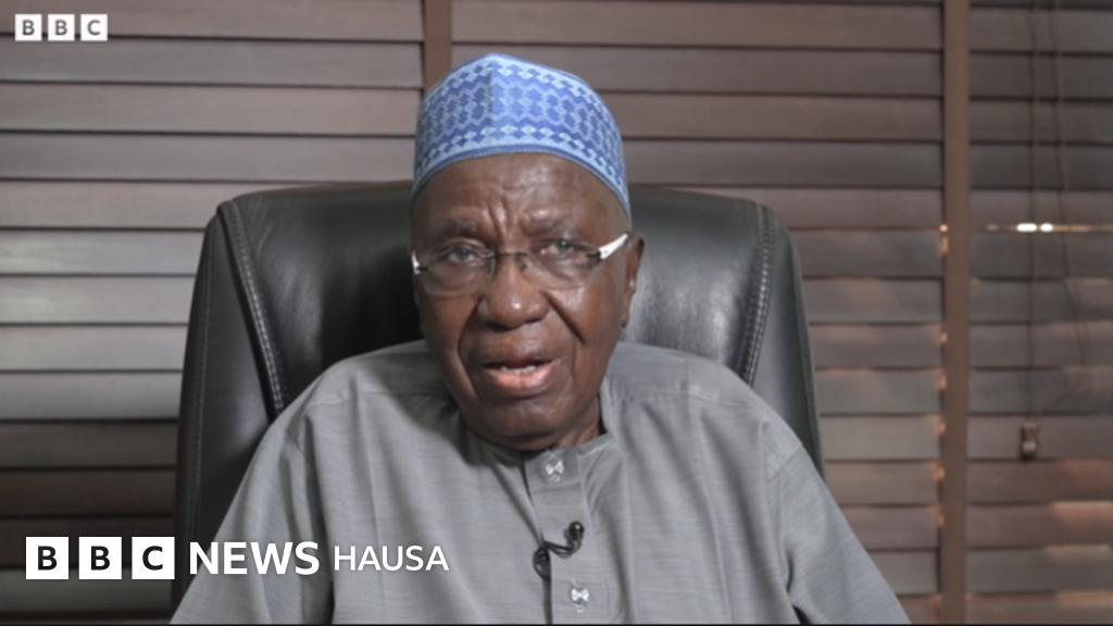 Sojoji ne suka kakaba mana Obasanjo - Wali - BBC News Hausa