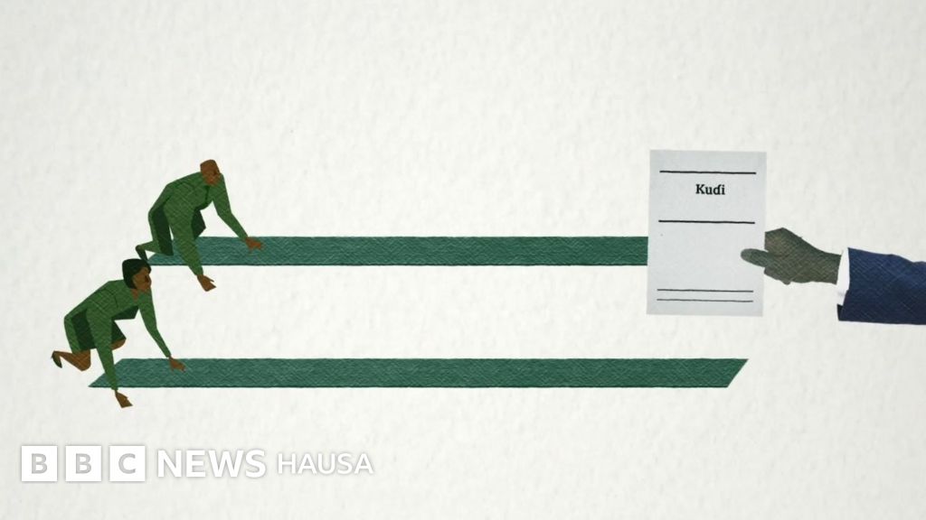 Matar da ke gyaran burtsatse don samar wa mutanenta tsaftataccen ruwa ...