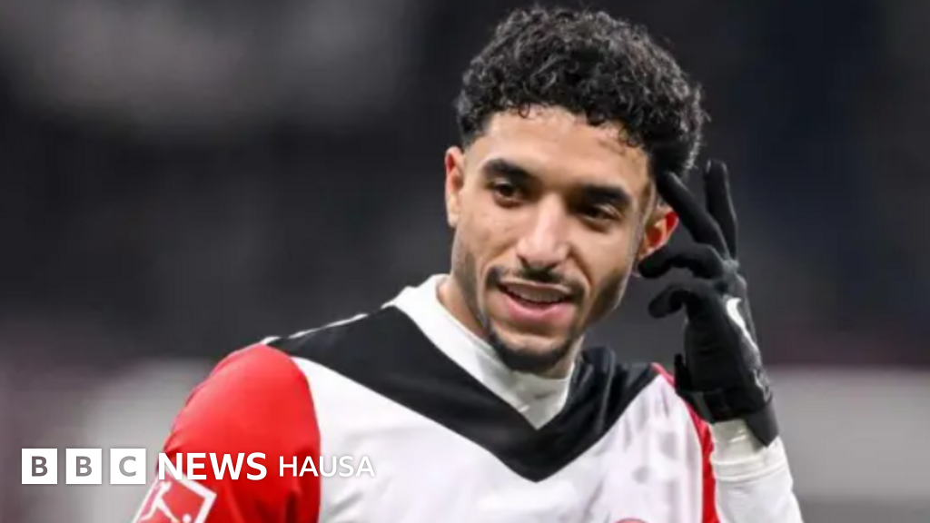 Man City ta cimma yarjejeniyar baka da baka kan ɗaukar Marmoush - BBC ...