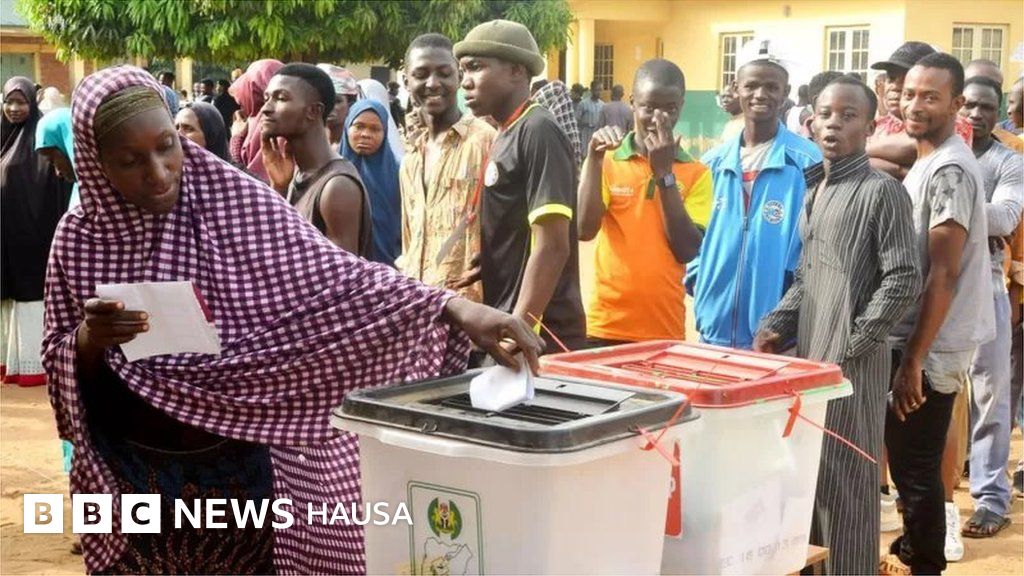 Amnesty ta yi gargaɗi kan razana masu kaɗa ƙuri'a a lokacin zaɓen 2023 - BBC News Hausa