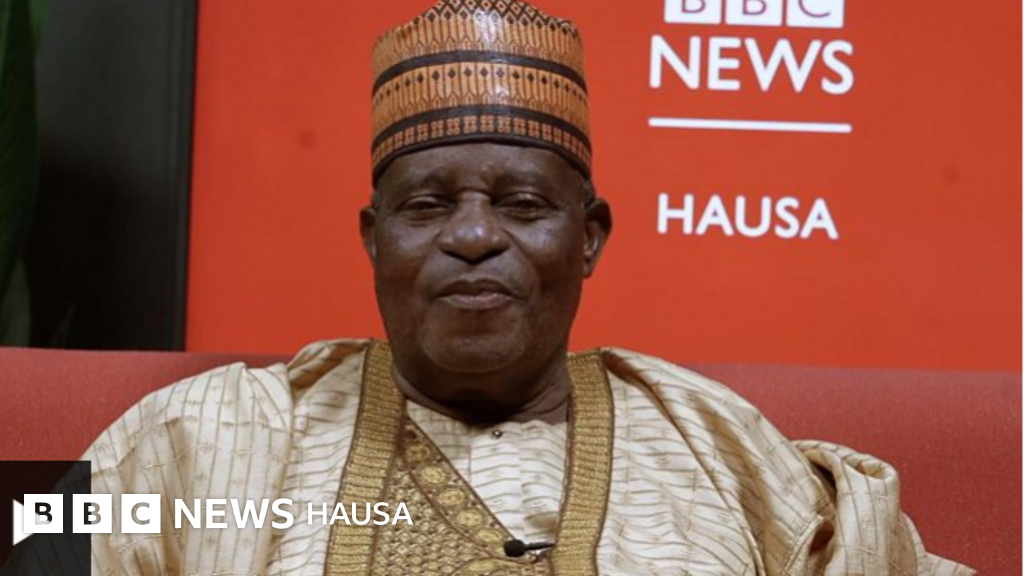 Tun ina sakandire nake sana'o'i iri-iri - Shugaban Ammasco - BBC News Hausa