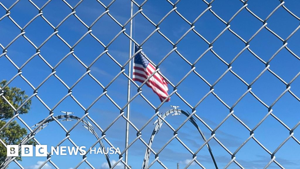 Me ya sa Amurka ke ƙoƙarin hana mutumin da ya kitsa harin 9/11 amsa laifi? - BBC News Hausa