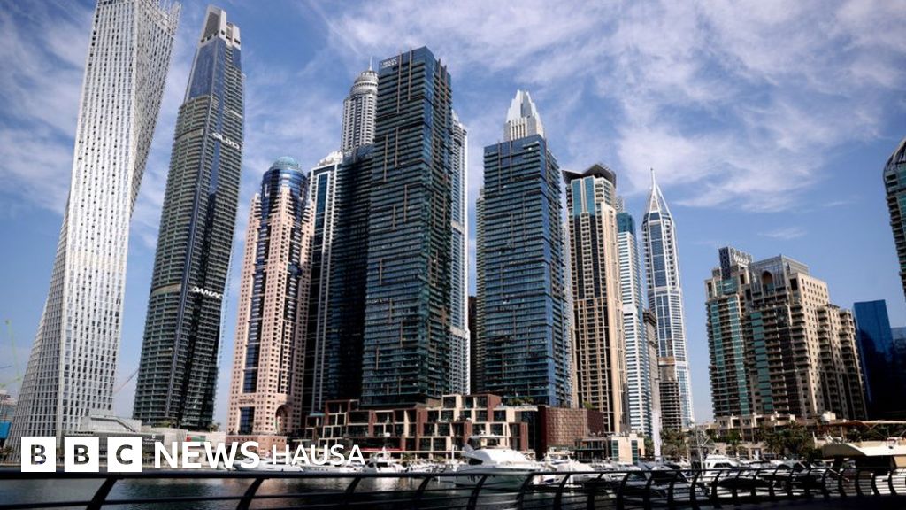 Yadda attajiran Rasha ke guduwa Dubai don kauce wa takunkumai - BBC ...