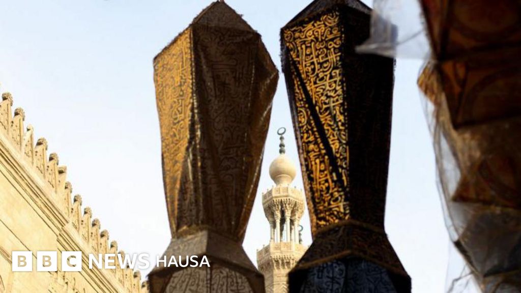 Sitta Shawwal ko ramuwa: Wanne ya kamata a fara yi? - BBC News Hausa