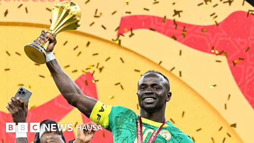 Sadio Mane: Daga ƙwallon ƙafa a layi zuwa jigon tamaula a Afirka - BBC ...
