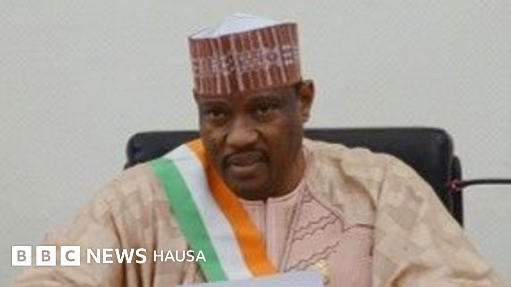 Tsohon firaministan Nijar Hama Amadou ya rasu - BBC News Hausa