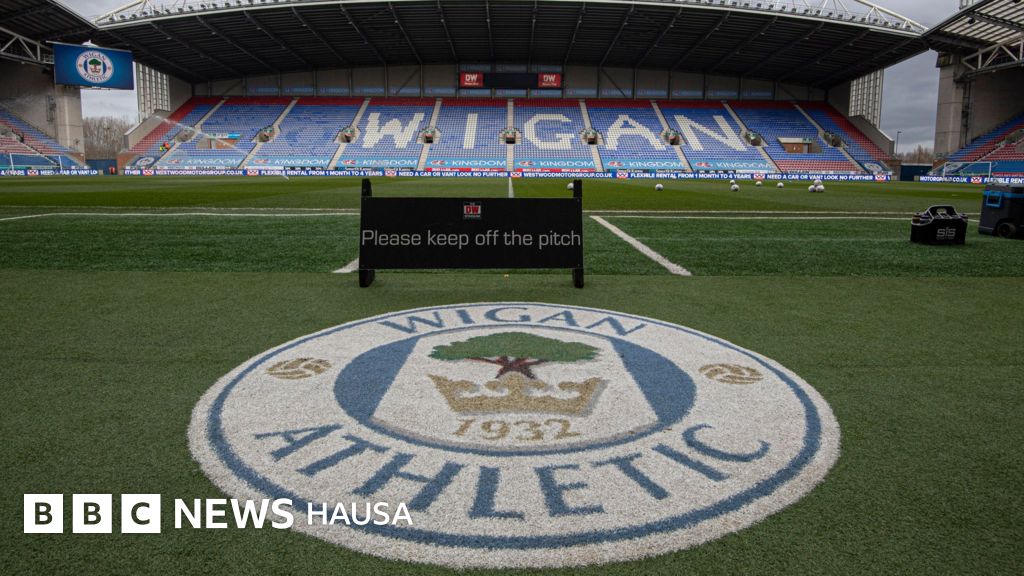 Coronavirus: 'Yan wasan Wigan sun amince a rage wani kason albashinsu ...