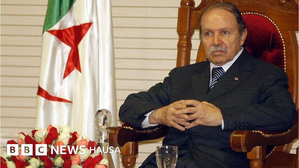 Dan jarida mai yajin cin abinci ya mutu a Aljeriya - BBC News Hausa