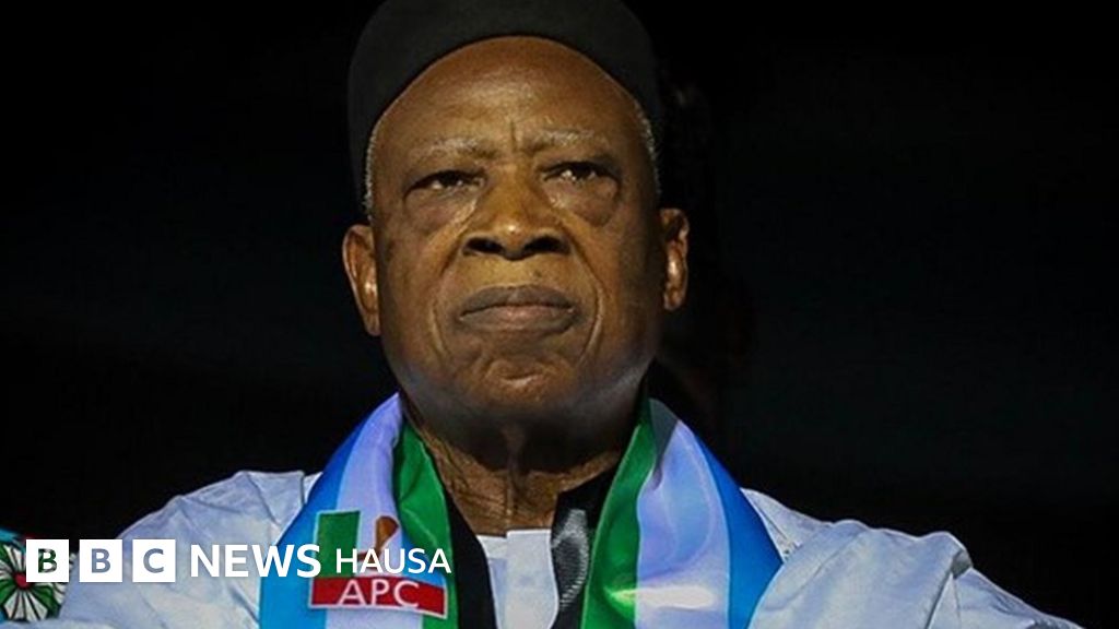 APC: Shugaban jam'iyyar Abdullahi Adamu ya ce ya ɗauki alhakin ...
