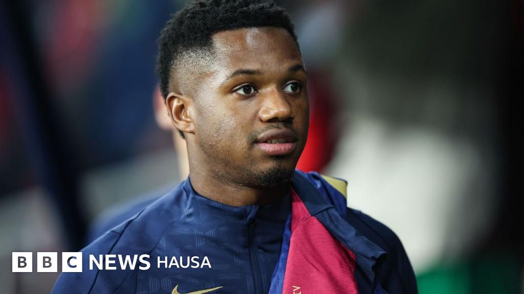 Ansu Fati ya ji rauni a wajen atisaye a Barcelona - BBC News Hausa