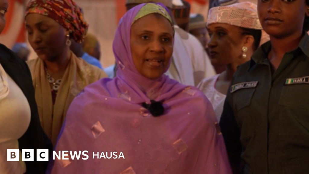 Mata su tashi tsaye su nemi ilmi - Matar Shugaban Majalisar Wakilan Najeriya - BBC News Hausa