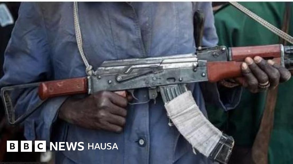 'Yan fashin daji sun kashe mutum 18 a Zamfara kuma sun sace gommai a ...