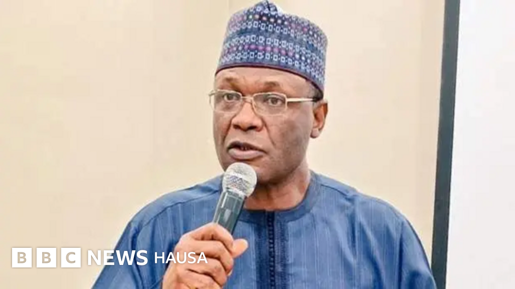 Zaɓen 2027: INEC ta yi gargaɗi kan ayyana sunan ƴan takara gabanin lokacin kamfe - BBC News Hausa