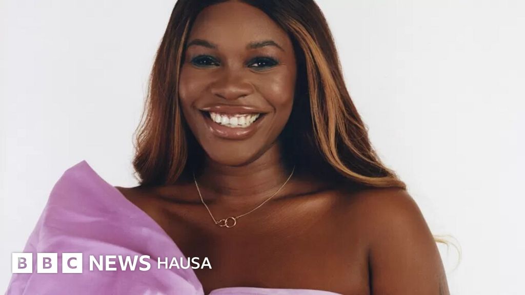 Yadda girman halittar 'mamana' ke hana ni sakewa - BBC News Hausa