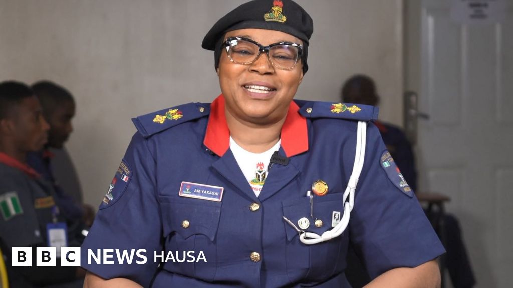 Aisha Yakasai: Bahaushiya mai aiki da NSCDC da ke burge matan arewa ...