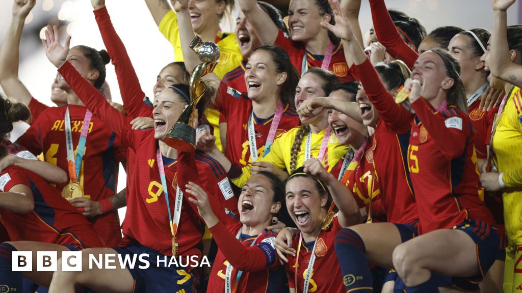 'Yan matan Sifaniya sun lashe Kofin Duniya - BBC News Hausa