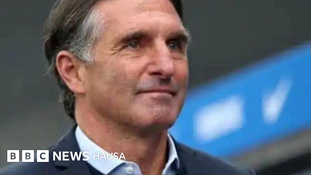 Abin da ƴan Najeriya ke faɗa game da sabon kocin Super Eagles Labbadia - BBC News Hausa