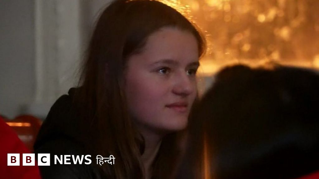 यूक्रेन में घर छोड़ने को मजबूर बच्चे - BBC News हिंदी