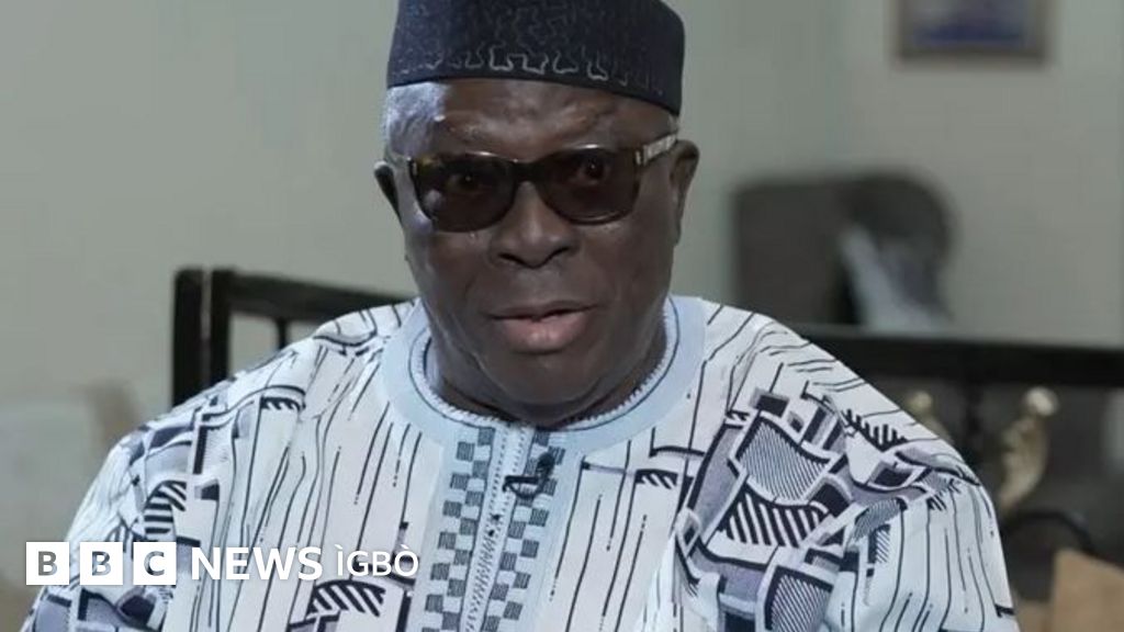 Ihe i kwesiri ịma maka Ayo Adebanjo okeosisi dara oge ọ gbara afọ 96 ...