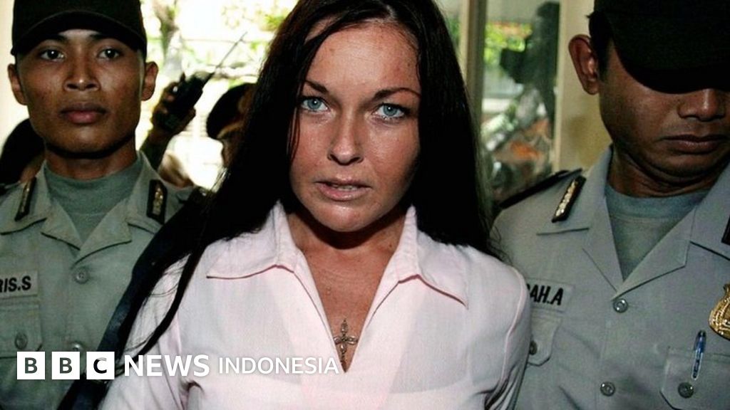 'Ratu ganja' Schapelle Corby dideportasi dari Bali - BBC News Indonesia