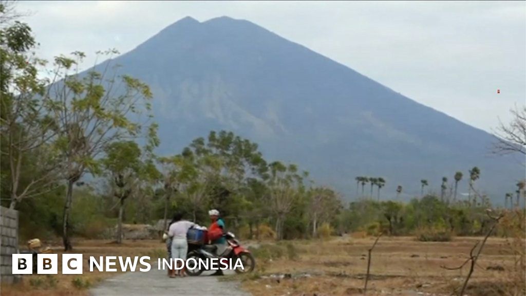 BNPB: Gunung Agung masuki fase kritis - BBC News Indonesia