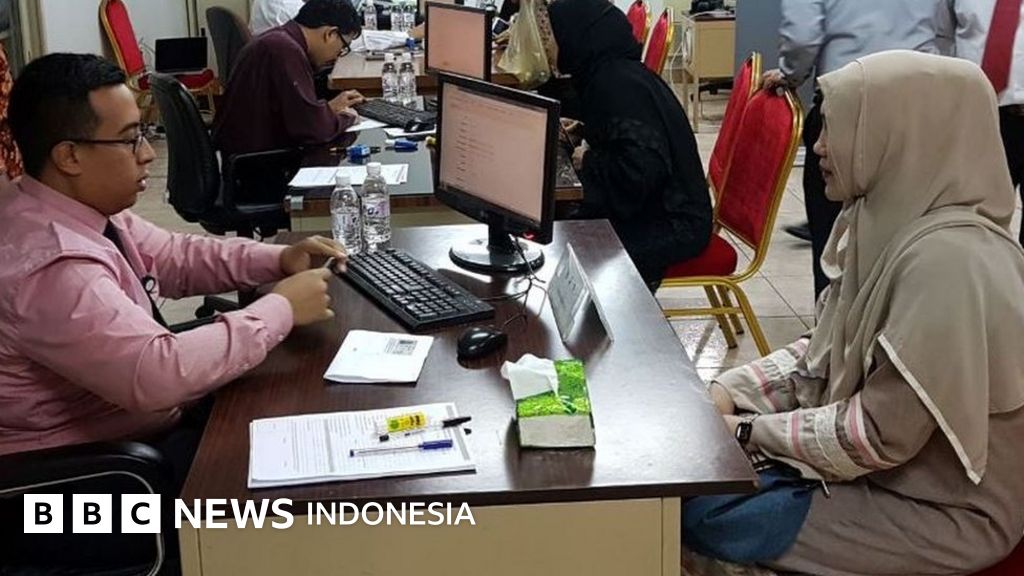 Amnesti TKI di Arab Saudi, terganjal 'surat kabur dari majikan'? - BBC ...