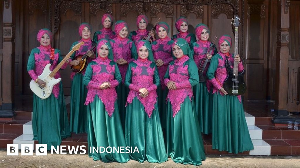 Nasida Ria membawa kasidah ke era streaming: 'Dulu jualan pakai kaset ...