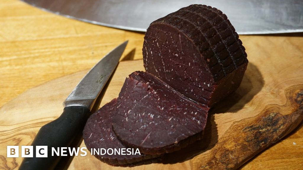 'Covid-19 dan lonjakan penjualan daging paus di Norwegia selama pandemi ...