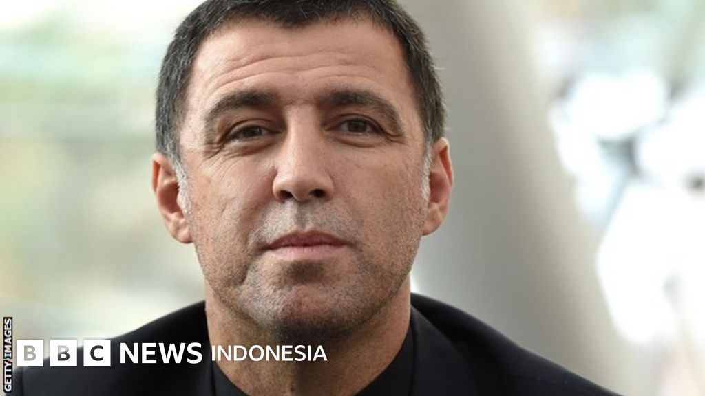 Hakan Sukur: Dulu bintang sepak bola Turki, sekarang jadi sopir taksi ...