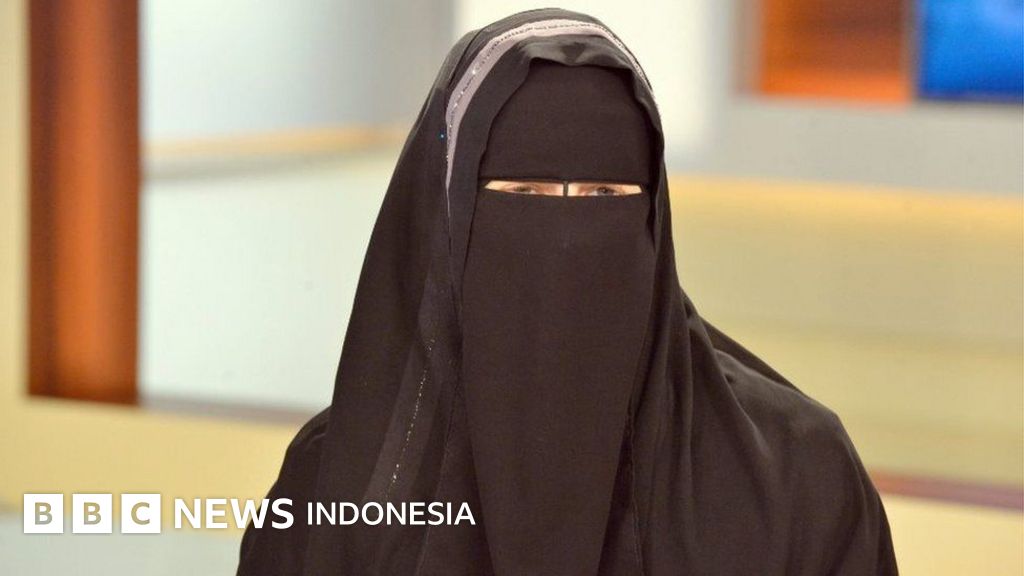Austria 'sepakat' larang niqab dan burka di tempat umum - BBC News ...