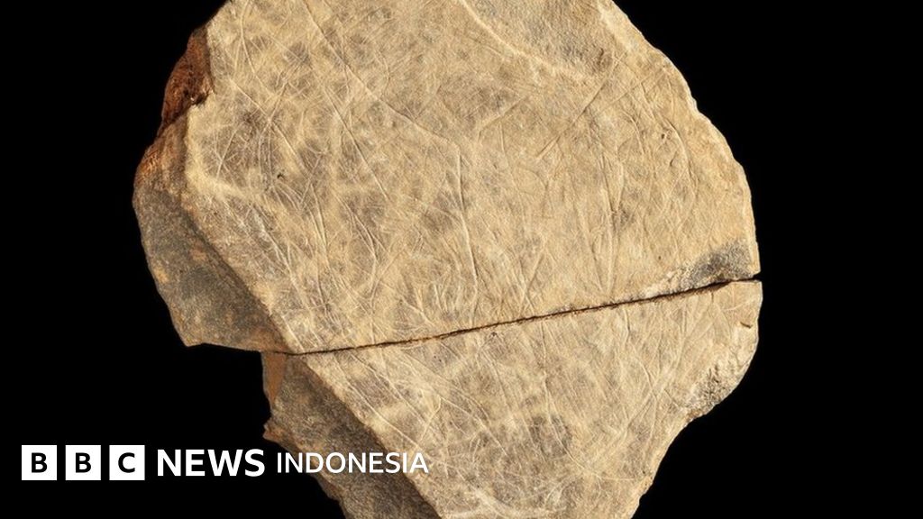 Karya seni paling awal di Inggris ditemukan, berupa 'desain abstrak ...