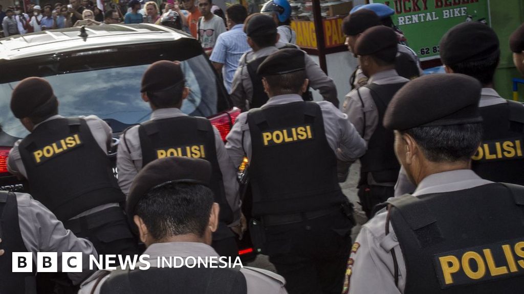 Pembunuh taruna Akpol divonis ringan, bisakah pendidikan calon polisi lebih humanis? - BBC News ...