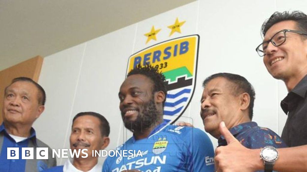 Michael Essien: eks pemain Chelsea direkrut Persib Bandung - BBC News ...