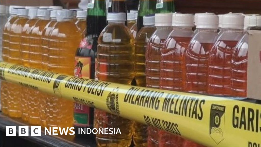 Regulasi 'sudah ketat', mengapa miras oplosan terus saja memakan korban? - BBC News Indonesia