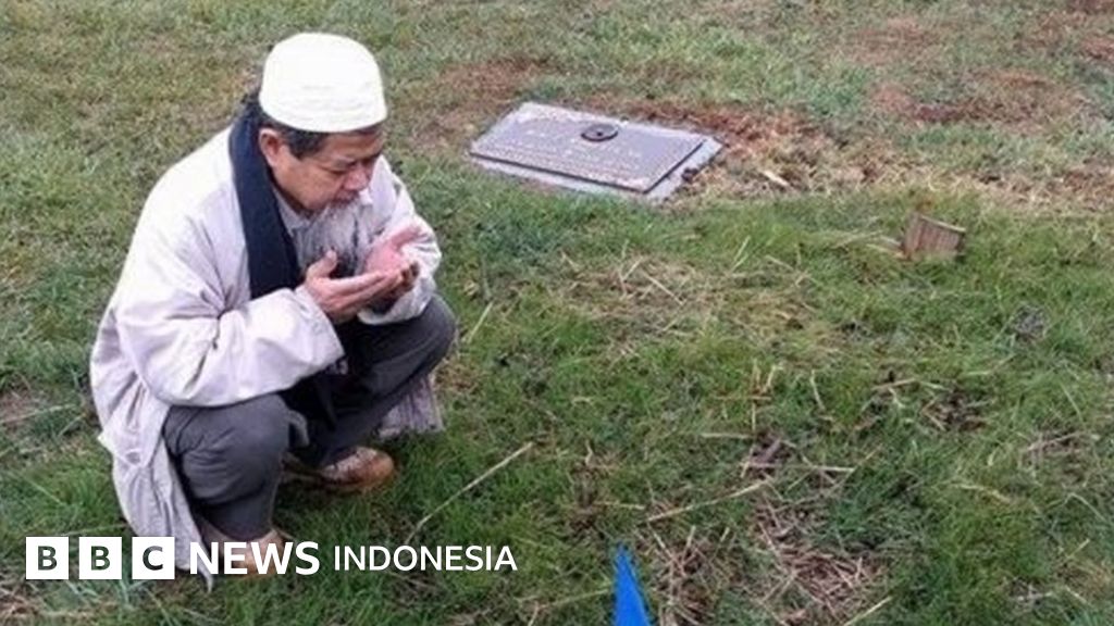 Guru madrasah memaafkan pembunuh anaknya, hadirin di pengadilan ...