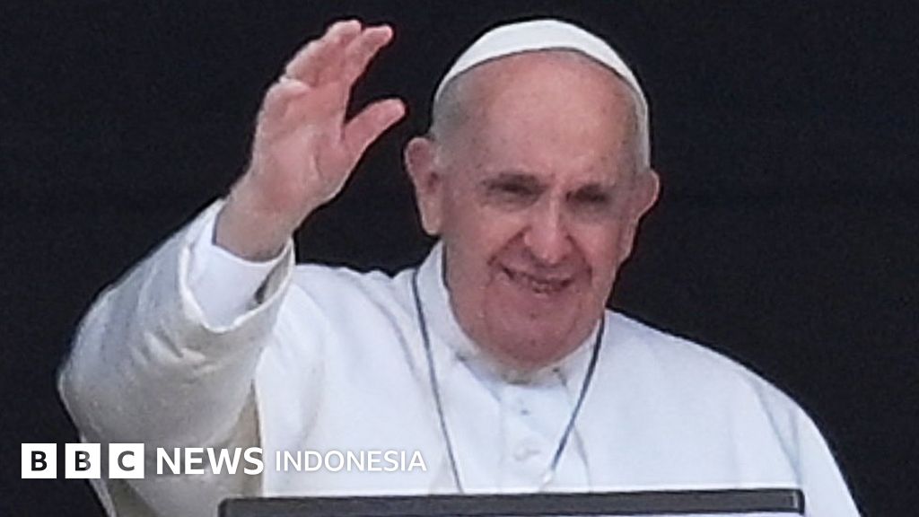 Vatikan: Paus Fransiskus 'dalam kondisi baik' setelah jalani operasi - BBC News Indonesia
