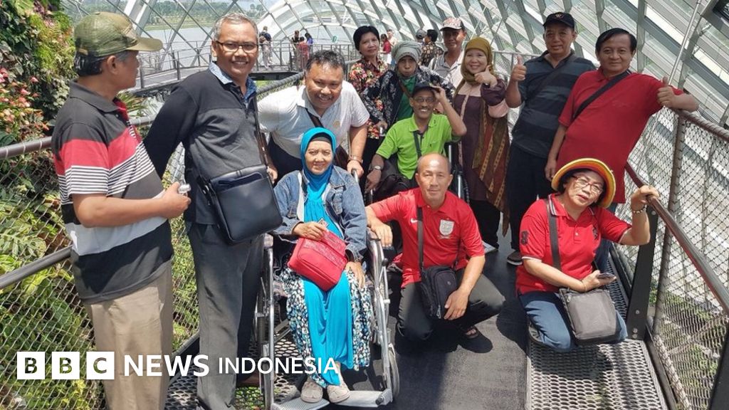 Kisah Fredy Candra yang mengajak puluhan gurunya jalan-jalan ke luar ...