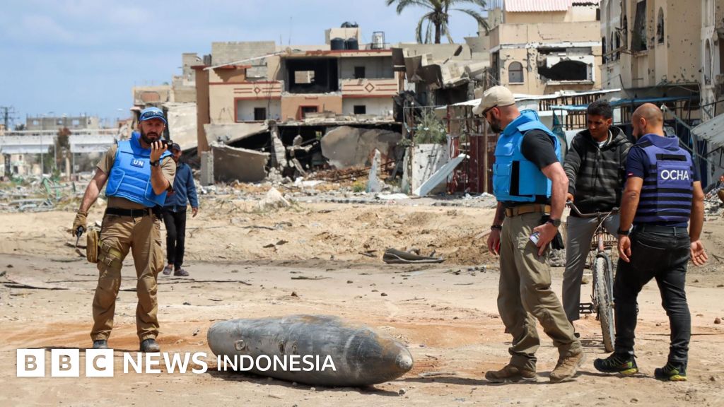 Palestina: Menyingkirkan bom di Gaza yang belum meledak perlu waktu bertahun-tahun - BBC News ...