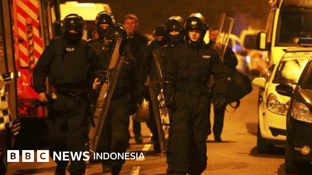 Kerusuhan di sebuah penjara Inggris - BBC News Indonesia