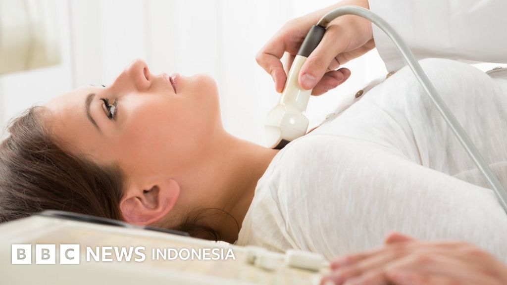 Pemeriksaan leher 'lima menit' bisa deteksi demensia lebih awal - BBC ...