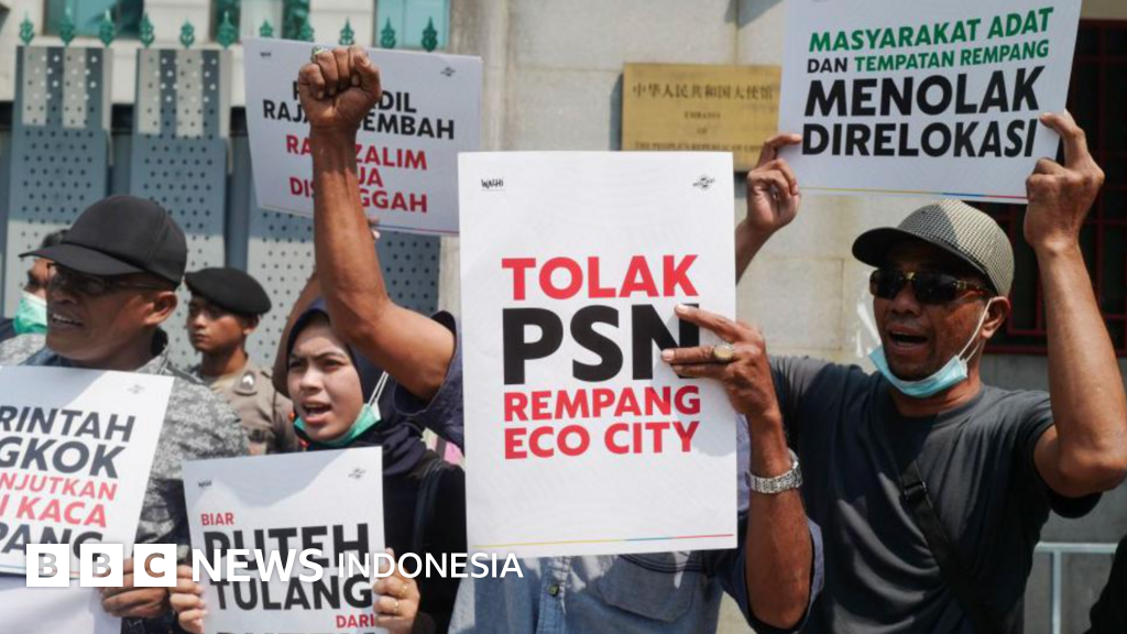 Satu tahun Rempang: Warga peringati insiden penggusuran paksa demi PSN Rempang Eco City - BBC ...