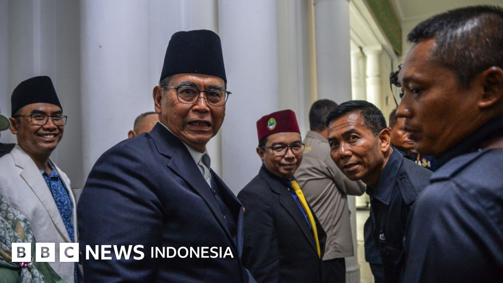 Panji Gumilang dilaporkan ke Bareskrim oleh Menkopolhukam Mahfud MD, pemerintah diingatkan 'hati ...