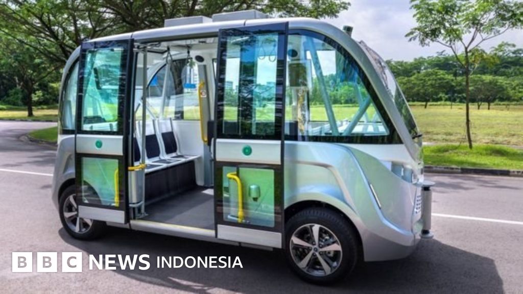 Bus mini tanpa sopir akan beroperasi di Singapura tahun 2022 - BBC News ...