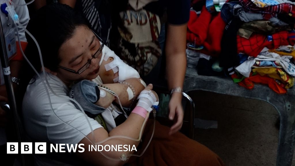 Mereka yang menjadi korban bom Surabaya: 'Surga bagi Evan dan Nathan ...
