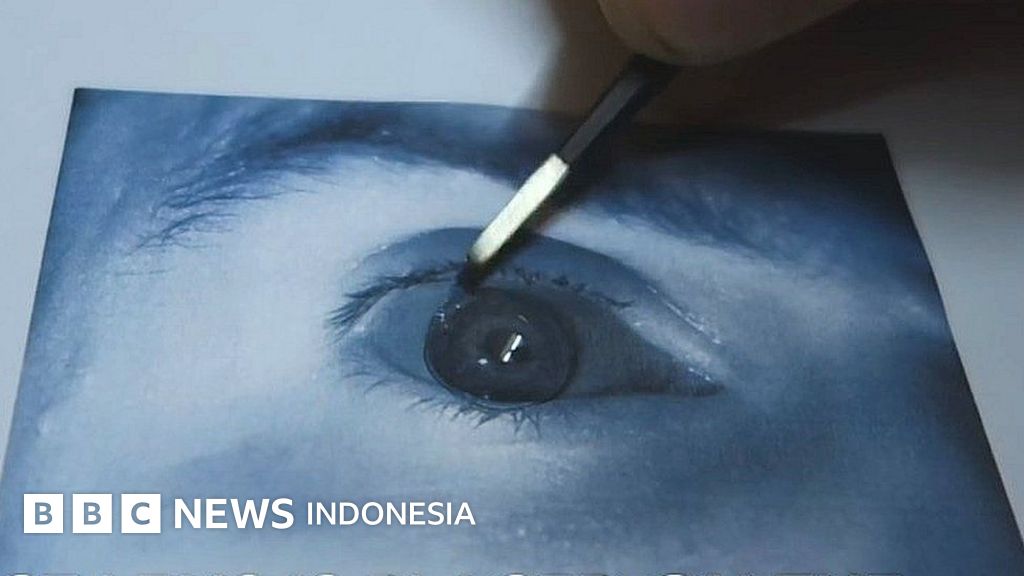 Teknologi pemindai mata Samsung S8 ternyata bisa dikelabui dengan foto mata - BBC News Indonesia